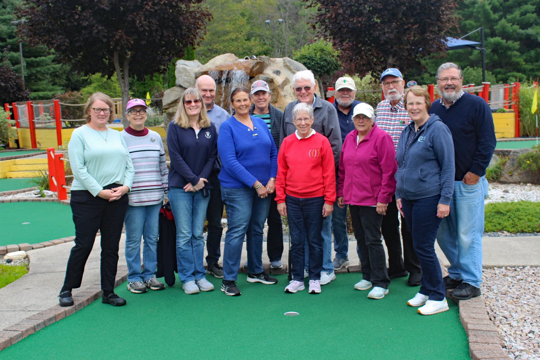 Mini golf outing – Cape Elizabeth United Methodist Church